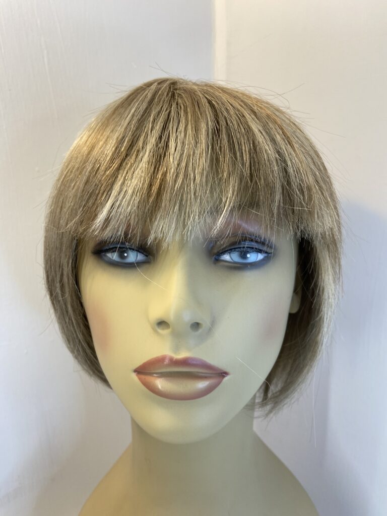 Blonde Dimples wig. Blms588 – Wigbank