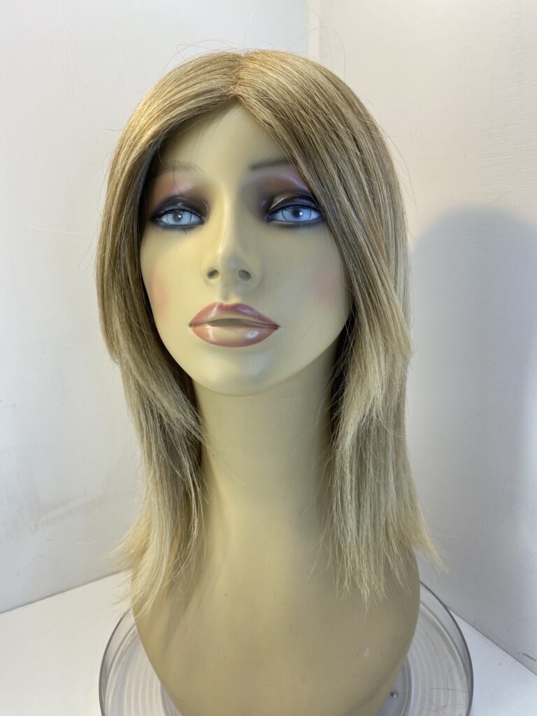 Blonde Amore designer wig. Blls616 – Wigbank